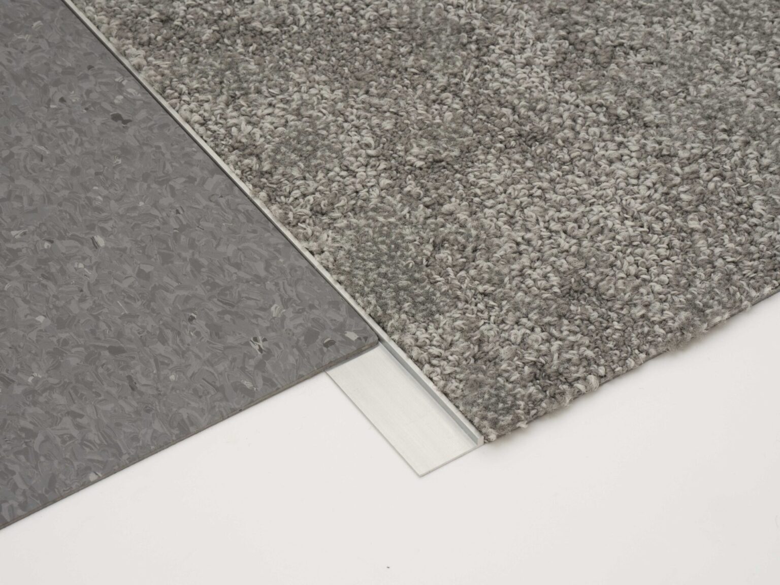 DT036: Carpet To Vinyl Subtle Floor Transition | Tredsafe